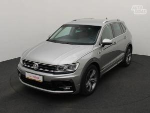 Pelēks Volkswagen Tiguan 2017 Viļņa, ar dzinēja tilpumu 2.00 L un nobraukumu 86 tūkst. km par 20199 €, foto  vietnē AUTOMOTO.COM.LV