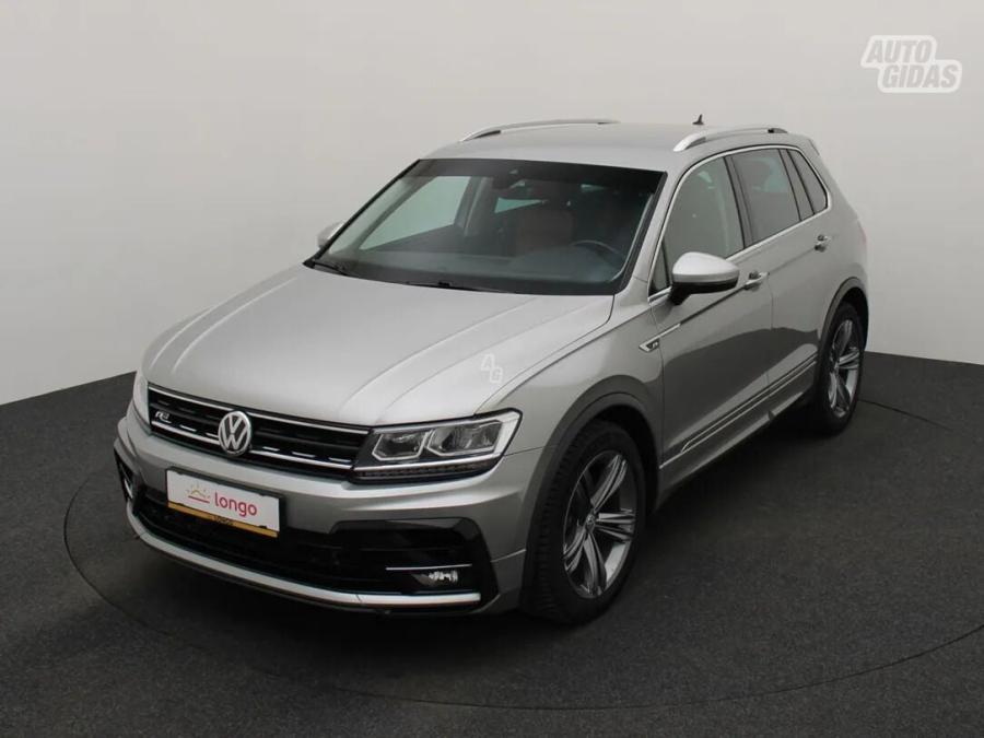 Grey Volkswagen Tiguan 2017 in Vilnius, with an engine capacity of 2.00 L and mileage of 86 thousand km for 20199 €, photo 1 on AUTOMOTO.COM.LV