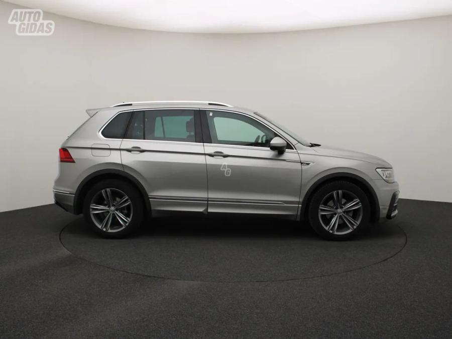 Grey Volkswagen Tiguan 2017 in Vilnius, with an engine capacity of 2.00 L and mileage of 86 thousand km for 20199 €, photo 10 on AUTOMOTO.COM.LV