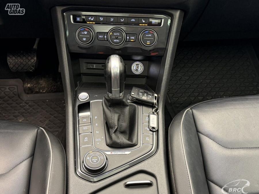 Pelēks Volkswagen Tiguan 2017 Avižieniai, ar dzinēja tilpumu 2.00 L un nobraukumu 277 tūkst. km par 15900 €, foto 19 vietnē AUTOMOTO.COM.LV