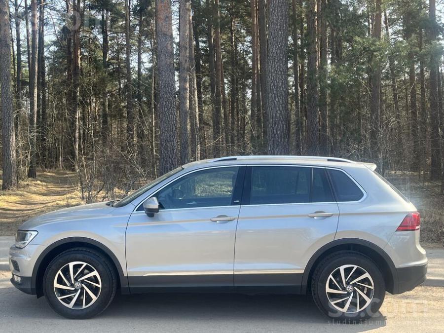 Pelēks Volkswagen Tiguan 2017 Valmiera, ar dzinēja tilpumu 2.00 L un nobraukumu 0 tūkst. km par 17500 €, foto 4 vietnē AUTOMOTO.COM.LV