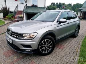 Pelēks Volkswagen Tiguan 2017 Liepāja, ar dzinēja tilpumu 2.00 L un nobraukumu 215 tūkst. km par 15777 €, foto  vietnē AUTOMOTO.COM.LV