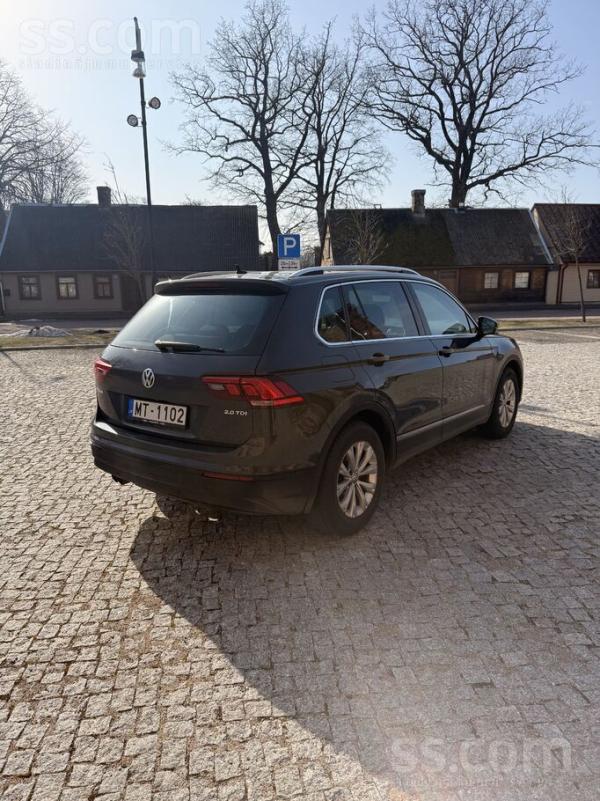 Pelēks Volkswagen Tiguan 2017 Ventspils, ar dzinēja tilpumu 2.00 L un nobraukumu 174 tūkst. km par 17250 €, foto 6 vietnē AUTOMOTO.COM.LV