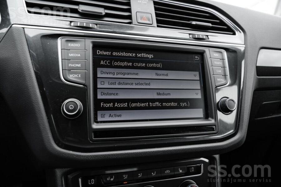 Pelēks Volkswagen Tiguan 2017 Rīga, ar dzinēja tilpumu 2.00 L un nobraukumu 94 tūkst. km par 17900 €, foto 19 vietnē AUTOMOTO.COM.LV