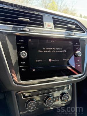 Pelēks Volkswagen Tiguan 2017 Ventspils, ar dzinēja tilpumu 2.00 L un nobraukumu 174 tūkst. km par 14500 €, foto 24 vietnē AUTOMOTO.COM.LV