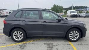 Pelēks Volkswagen Tiguan 2017 Viļņa, ar dzinēja tilpumu 1.40 L un nobraukumu 250 tūkst. km par 13300 €, foto 4 vietnē AUTOMOTO.COM.LV