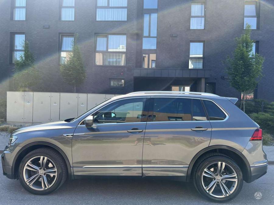 Pelēks Volkswagen Tiguan 2017 Kauņa, ar dzinēja tilpumu 2.00 L un nobraukumu 215 tūkst. km par 17300 €, foto 4 vietnē AUTOMOTO.COM.LV