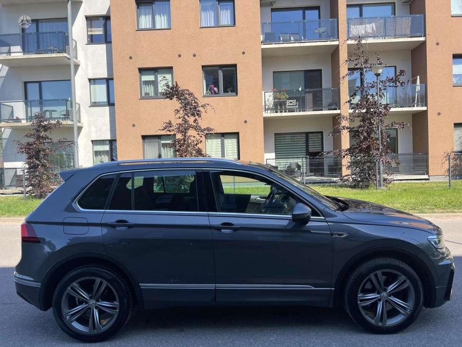 Pelēks Volkswagen Tiguan 2017 Kauņa, ar dzinēja tilpumu 2.00 L un nobraukumu 215 tūkst. km par 17300 €, foto 7 vietnē AUTOMOTO.COM.LV