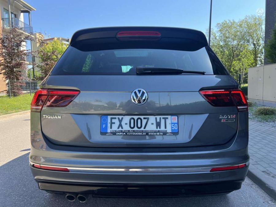 Pelēks Volkswagen Tiguan 2017 Kauņa, ar dzinēja tilpumu 2.00 L un nobraukumu 215 tūkst. km par 17300 €, foto 12 vietnē AUTOMOTO.COM.LV