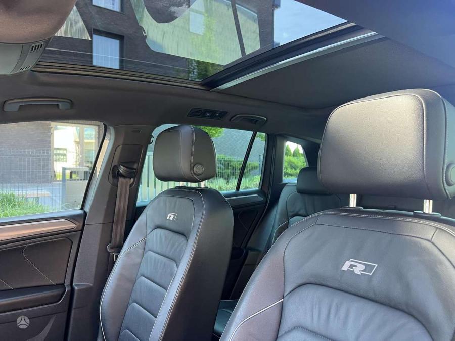 Pelēks Volkswagen Tiguan 2017 Kauņa, ar dzinēja tilpumu 2.00 L un nobraukumu 215 tūkst. km par 17300 €, foto 21 vietnē AUTOMOTO.COM.LV