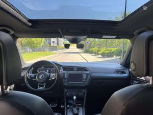 Pelēks Volkswagen Tiguan 2017 Kauņa, ar dzinēja tilpumu 2.00 L un nobraukumu 215 tūkst. km par 17300 €, foto 24 vietnē AUTOMOTO.COM.LV