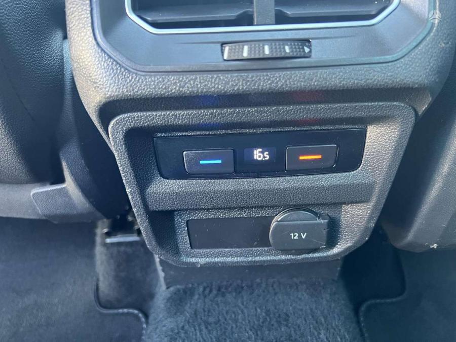 Pelēks Volkswagen Tiguan 2017 Kauņa, ar dzinēja tilpumu 2.00 L un nobraukumu 215 tūkst. km par 17300 €, foto 28 vietnē AUTOMOTO.COM.LV