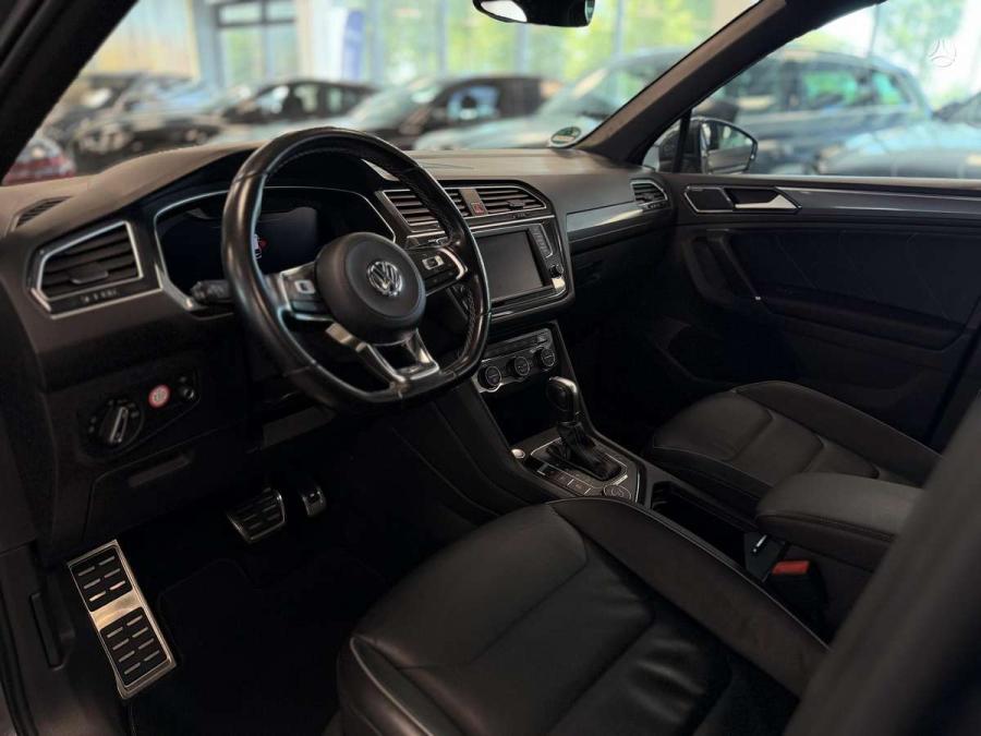 Pelēks Volkswagen Tiguan 2017 Klaipėda, ar dzinēja tilpumu 1.97 L un nobraukumu 195 tūkst. km par 18900 €, foto 3 vietnē AUTOMOTO.COM.LV