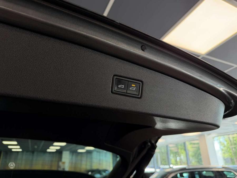 Pelēks Volkswagen Tiguan 2017 Klaipėda, ar dzinēja tilpumu 1.97 L un nobraukumu 195 tūkst. km par 18900 €, foto 12 vietnē AUTOMOTO.COM.LV