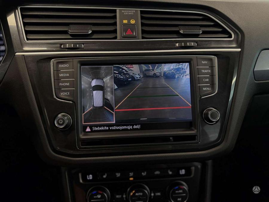 Pelēks Volkswagen Tiguan 2017 Klaipėda, ar dzinēja tilpumu 1.97 L un nobraukumu 195 tūkst. km par 18900 €, foto 30 vietnē AUTOMOTO.COM.LV