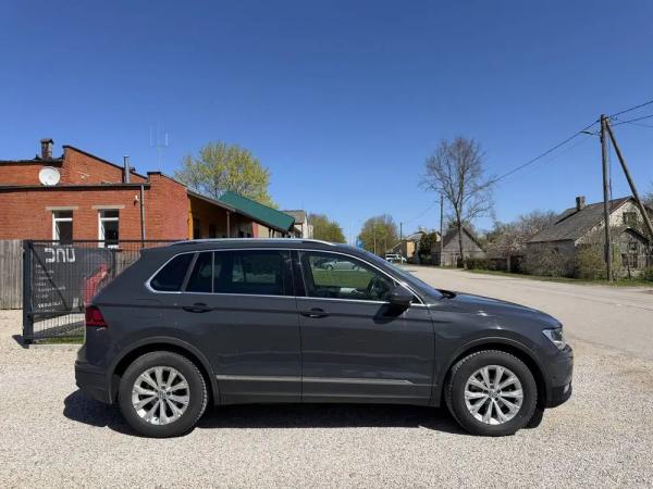 Pelēks Volkswagen Tiguan 2017 Ventspils, ar dzinēja tilpumu 2.00 L un nobraukumu 174 tūkst. km par 14500 €, foto 8 vietnē AUTOMOTO.COM.LV