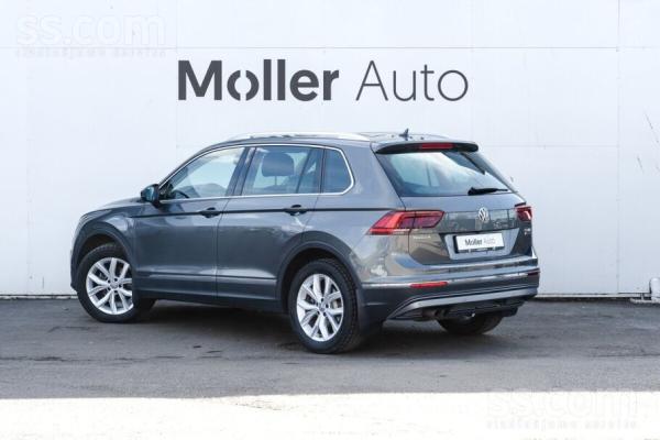 Pelēks Volkswagen Tiguan 2017 Rīga, ar dzinēja tilpumu 2.00 L un nobraukumu 79 tūkst. km par 20000 €, foto 3 vietnē AUTOMOTO.COM.LV