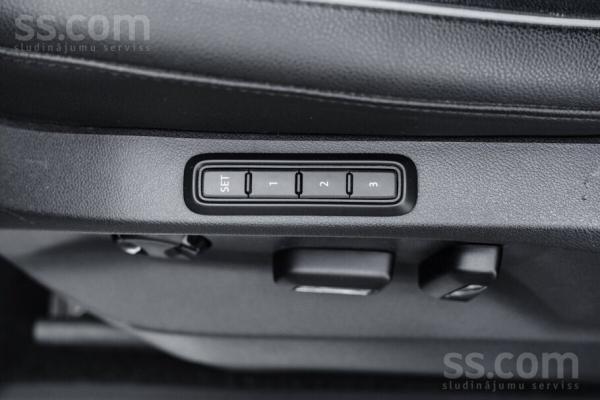 Pelēks Volkswagen Tiguan 2017 Rīga, ar dzinēja tilpumu 2.00 L un nobraukumu 79 tūkst. km par 20000 €, foto 10 vietnē AUTOMOTO.COM.LV