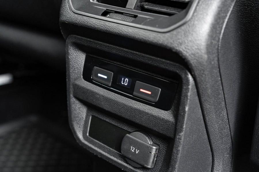 Pelēks Volkswagen Tiguan 2017 Rīga, ar dzinēja tilpumu 2.00 L un nobraukumu 94 tūkst. km par 17900 €, foto 9 vietnē AUTOMOTO.COM.LV