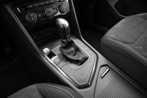Pelēks Volkswagen Tiguan 2017 Rīga, ar dzinēja tilpumu 2.00 L un nobraukumu 94 tūkst. km par 17900 €, foto 15 vietnē AUTOMOTO.COM.LV