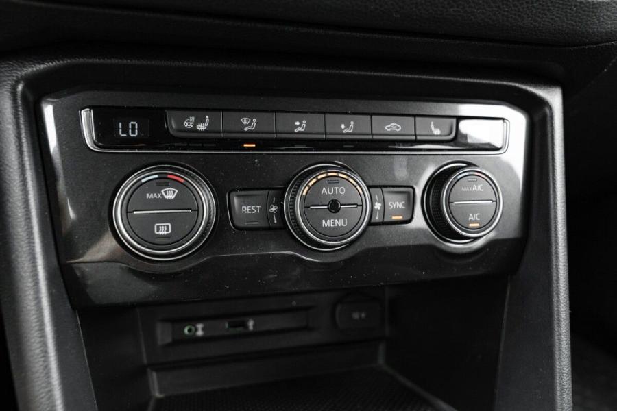 Pelēks Volkswagen Tiguan 2017 Rīga, ar dzinēja tilpumu 2.00 L un nobraukumu 94 tūkst. km par 17900 €, foto 16 vietnē AUTOMOTO.COM.LV