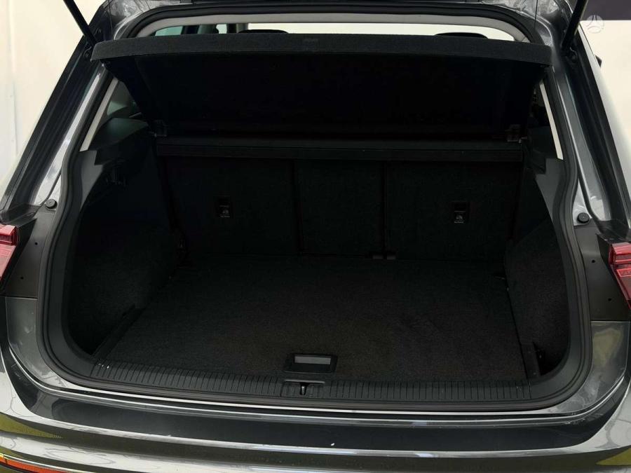 Grey Volkswagen Tiguan 2017 in Vilnius, with an engine capacity of 1.97 L and mileage of 191 thousand km for 16000 €, photo 13 on AUTOMOTO.COM.LV