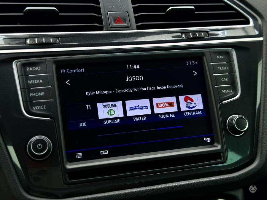 Grey Volkswagen Tiguan 2017 in Vilnius, with an engine capacity of 1.97 L and mileage of 191 thousand km for 16000 €, photo 25 on AUTOMOTO.COM.LV