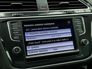 Grey Volkswagen Tiguan 2017 in Vilnius, with an engine capacity of 1.97 L and mileage of 191 thousand km for 16000 €, photo 27 on AUTOMOTO.COM.LV