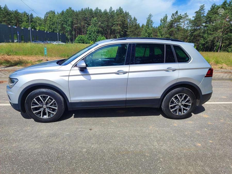 Pelēks Volkswagen Tiguan 2017 Viļņa, ar dzinēja tilpumu 1.97 L un nobraukumu 142 tūkst. km par 14500 €, foto 10 vietnē AUTOMOTO.COM.LV