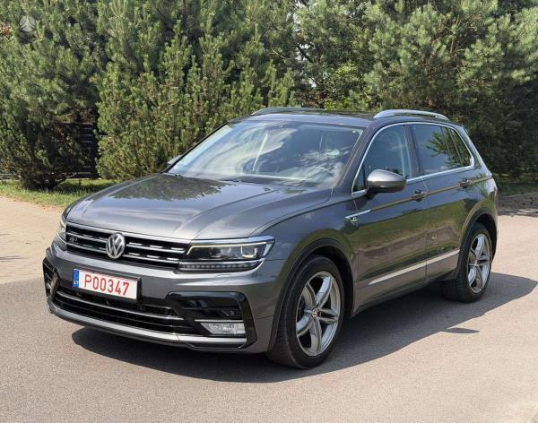 Grey Volkswagen Tiguan 2017 in Vilnius, with an engine capacity of 1.97 L and mileage of 232 thousand km for 14300 €, photo 1 on AUTOMOTO.COM.LV