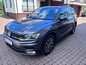 Grey Volkswagen Tiguan 2017 in Klaipeda, with an engine capacity of 1.97 L and mileage of 181 thousand km for 14500 €, photo 3 on AUTOMOTO.COM.LV