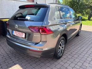 Grey Volkswagen Tiguan 2017 in Klaipeda, with an engine capacity of 1.97 L and mileage of 181 thousand km for 14500 €, photo 5 on AUTOMOTO.COM.LV