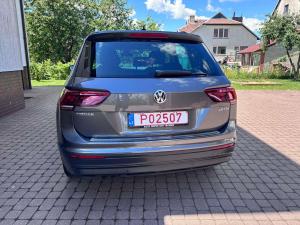 Grey Volkswagen Tiguan 2017 in Klaipeda, with an engine capacity of 1.97 L and mileage of 181 thousand km for 14500 €, photo 6 on AUTOMOTO.COM.LV