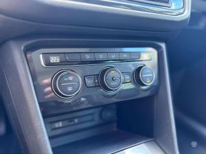 Grey Volkswagen Tiguan 2017 in Klaipeda, with an engine capacity of 1.97 L and mileage of 181 thousand km for 14500 €, photo 19 on AUTOMOTO.COM.LV