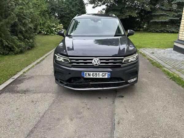Pelēks Volkswagen Tiguan 2017 Kauņa, ar dzinēja tilpumu 1.97 L un nobraukumu 241 tūkst. km par 12600 €, foto 3 vietnē AUTOMOTO.COM.LV