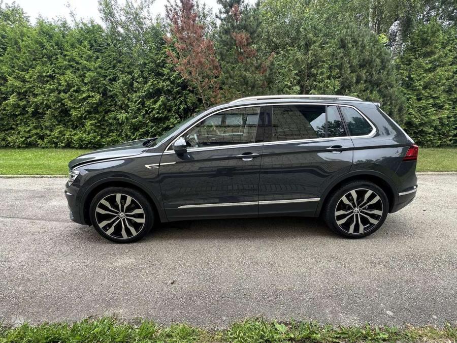 Pelēks Volkswagen Tiguan 2017 Kauņa, ar dzinēja tilpumu 1.97 L un nobraukumu 241 tūkst. km par 12600 €, foto 6 vietnē AUTOMOTO.COM.LV