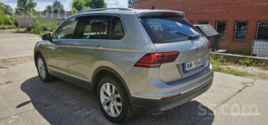 Pelēks Volkswagen Tiguan 2017 Rīga, ar dzinēja tilpumu 2.00 L un nobraukumu 305 tūkst. km par 13000 €, foto 5 vietnē AUTOMOTO.COM.LV