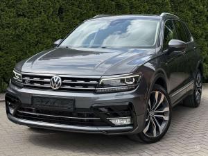Grey Volkswagen Tiguan 2017 in Jonava, with an engine capacity of 1.97 L and mileage of 235 thousand km for 16450 €, photo 3 on AUTOMOTO.COM.LV