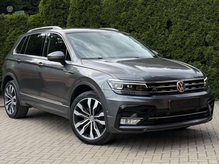 Grey Volkswagen Tiguan 2017 in Jonava, with an engine capacity of 1.97 L and mileage of 235 thousand km for 16450 €, photo 6 on AUTOMOTO.COM.LV