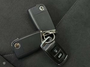 Grey Volkswagen Tiguan 2017 in Jonava, with an engine capacity of 1.97 L and mileage of 235 thousand km for 16450 €, photo 36 on AUTOMOTO.COM.LV