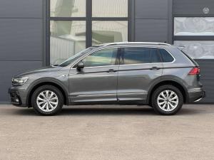 Grey Volkswagen Tiguan 2017 in Jonava, with an engine capacity of 1.97 L and mileage of 290 thousand km for 15990 €, photo 5 on AUTOMOTO.COM.LV