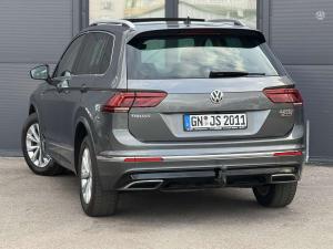 Grey Volkswagen Tiguan 2017 in Jonava, with an engine capacity of 1.97 L and mileage of 290 thousand km for 15990 €, photo 7 on AUTOMOTO.COM.LV