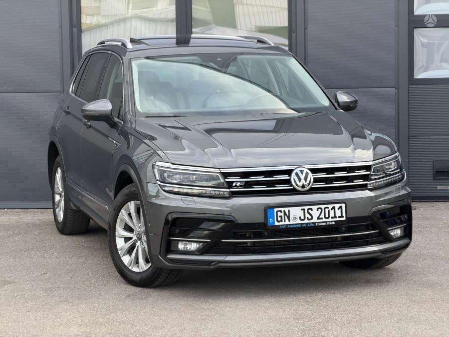 Grey Volkswagen Tiguan 2017 in Jonava, with an engine capacity of 1.97 L and mileage of 290 thousand km for 15990 €, photo 14 on AUTOMOTO.COM.LV