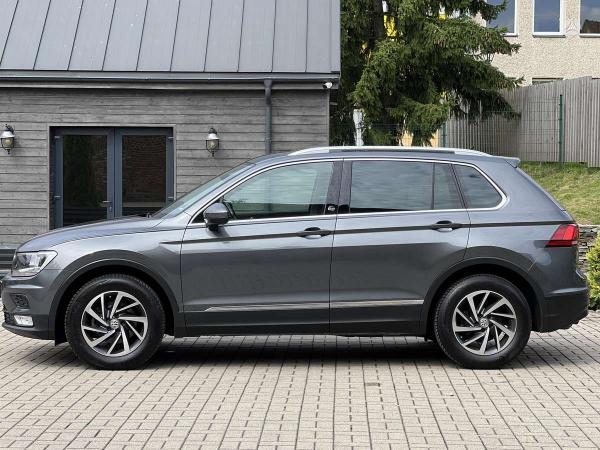 Pelēks Volkswagen Tiguan 2017 Kėdainiai, ar dzinēja tilpumu 1.40 L un nobraukumu 204 tūkst. km par 12850 €, foto 10 vietnē AUTOMOTO.COM.LV