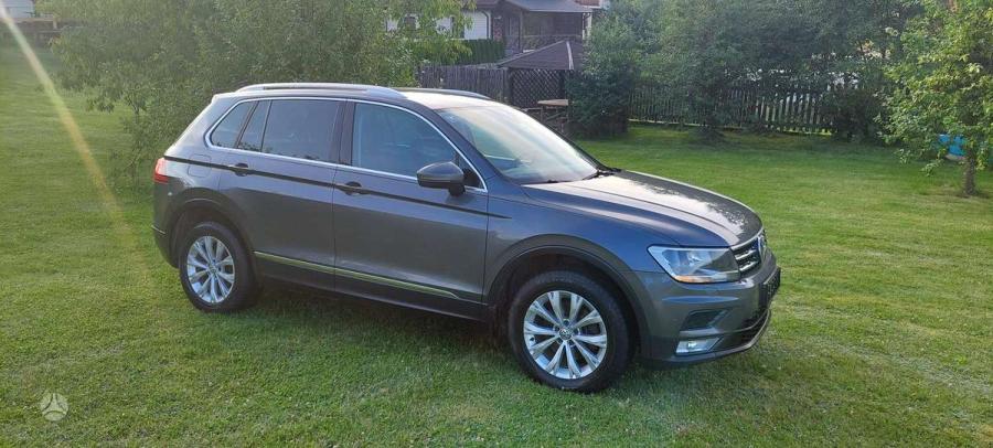Pelēks Volkswagen Tiguan 2017 Trakai, ar dzinēja tilpumu 1.97 L un nobraukumu 218 tūkst. km par 14000 €, foto 32 vietnē AUTOMOTO.COM.LV
