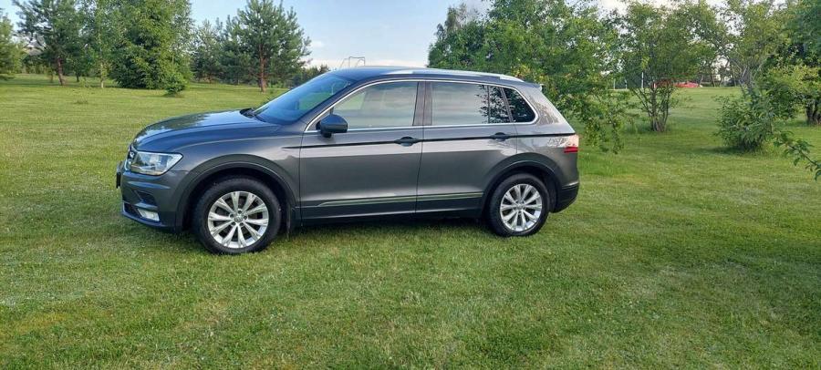 Pelēks Volkswagen Tiguan 2017 Trakai, ar dzinēja tilpumu 1.97 L un nobraukumu 218 tūkst. km par 14000 €, foto 37 vietnē AUTOMOTO.COM.LV