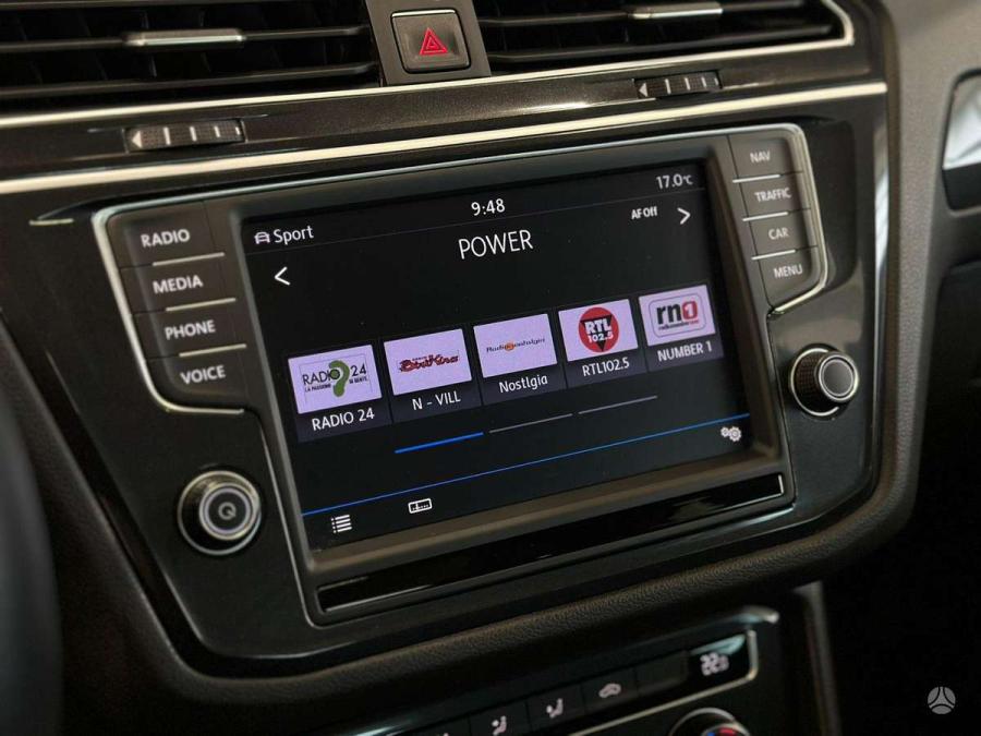 Grey Volkswagen Tiguan 2017 in Kaunas, with an engine capacity of 1.97 L and mileage of 232 thousand km for 17400 €, photo 20 on AUTOMOTO.COM.LV