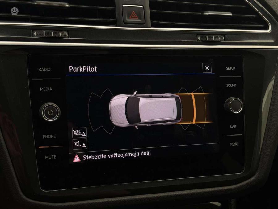 Grey Volkswagen Tiguan 2017 in Vilnius, with an engine capacity of 1.98 L and mileage of 161 thousand km for 17990 €, photo 22 on AUTOMOTO.COM.LV