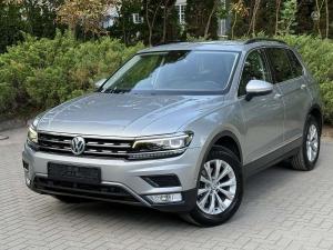 Grey Volkswagen Tiguan 2017 in Prienai, with an engine capacity of 1.97 L and mileage of 258 thousand km for 13350 €, photo 6 on AUTOMOTO.COM.LV