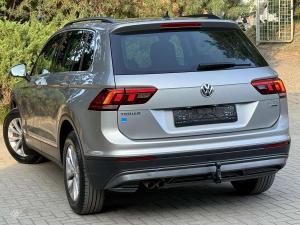 Grey Volkswagen Tiguan 2017 in Prienai, with an engine capacity of 1.97 L and mileage of 258 thousand km for 13350 €, photo 18 on AUTOMOTO.COM.LV